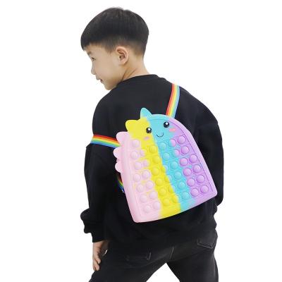 중국 부드럽고 가벼운 실리콘 펜 케이스 판매용