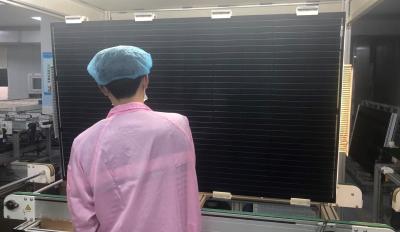 Cina L'anti PID ha frantumato integrazione di sistema residenziale montata dei pannelli solari 330W la mono PERC Roof PV in vendita