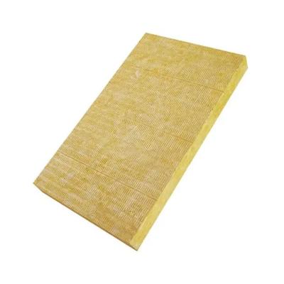 中国 長方形のRockwoolは屋根をパネルをはめる複合材料の容易な取付けに絶縁した 販売のため