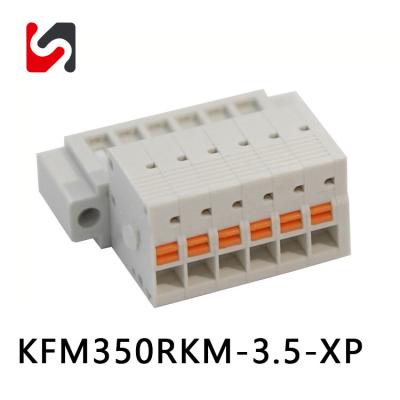 Cina SHANYE BRAND KFM350RKM-3.5 300V buon prezzo 3.5mm blocchi terminali in fiocco maschio femmina fatta in Cina in vendita