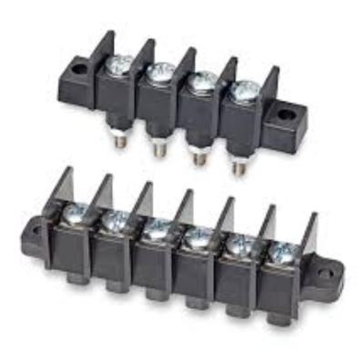 Cina Versatile PA66 Plastic Barrier Terminal Block For Mitsubishi Mold PLC in vendita