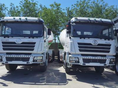 중국 중고 Sinotruck F3000 콘크리트 운송 탱크의 상태는 좋습니다. 판매용