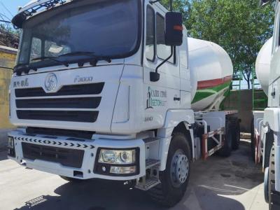 중국 중고 Sinotruck F3000 콘크리트 운송 탱크의 상태는 좋습니다. 판매용