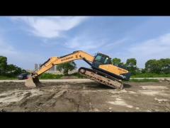 Ein gebrauchtes Hyundai 305lc-9T Bagger in gutem Zustand.