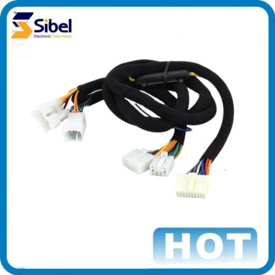 Cina manufacturer auto wire harness assembly car amplifier stereo cable wire harness extension in vendita