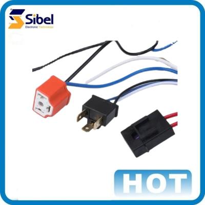 China Car Light Wire Harness Black Support Customization Automotive wiring harness universal à venda
