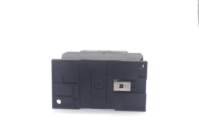 760500246 Contactor IEC 24-27VDC for Xlc7000 Z7 Cutter Parts - Front View