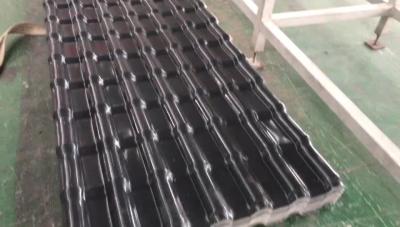 Cina La fabbrica della Cina ha fornito lo strato di plastica impermeabile di plastica superiore del tetto della vetroresina delle mattonelle coprenti in vendita