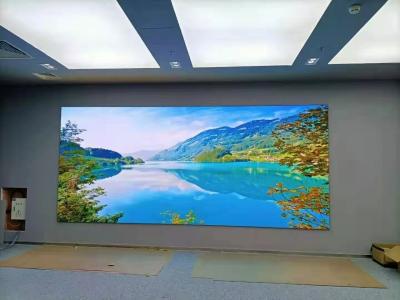 Cina Display pubblicitario a LED per interni 1500cd Luminosità e materiale per armadi di alluminio in ferro/dischi per messaggi accattivanti in vendita