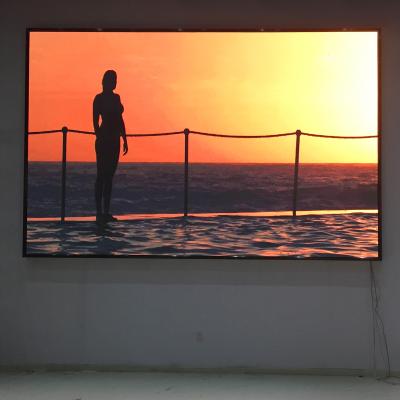 Cina Display LED interno professionale 1R1G1B con controllo e controllo a distanza in vendita