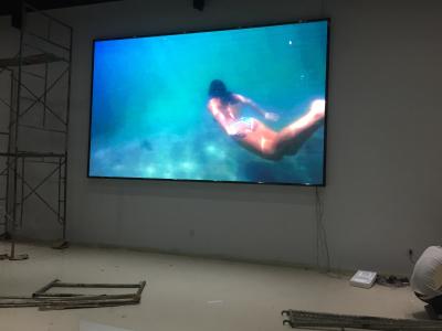中国 Oem 1920hz 室内 屋外 広告 LED ディスプレイボード 壁掛け 販売のため