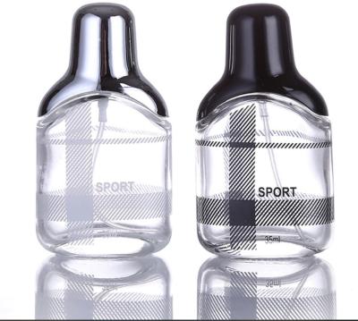 Cina Bottiglia di vetro riutilizzabile 30ml dello spruzzo di profumo del ODM dell'OEM del quadrato in vendita