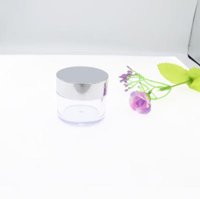 Cina Il fronte vuoto d'argento screma i barattoli cosmetici di plastica 0.5oz 1oz 2oz in vendita