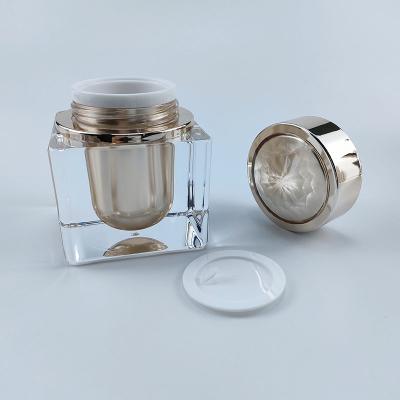 Cina il cosmetico di plastica di 50ml 100ml 120ml stona il contenitore crema acrilico in vendita