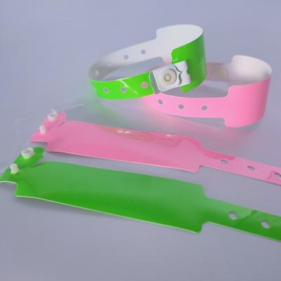 Waterproof Soft Glowing Neon Luminescent PVC Vinyl Bracelet Wristbands for Night