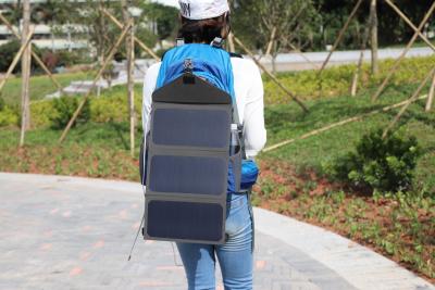 Cina Borsa piegante del caricatore solare portatile del telefono cellulare/pannello solare portatile impermeabile in vendita