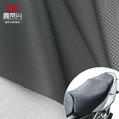 중국 탄력성 Pvc 엠보스 패턴 오토바이용 인공 합성 가죽 자전거 좌석 덮개 소파 자동차 가짜 가죽 재료 판매용