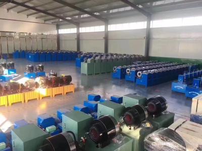 China Estructura compacta hidráulica de la máquina de la manguera de 1/8 a 2 pulgadas que prensa en venta