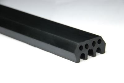 China Extrudierter Gummiverschluss, Schildsegment Gummiverschluss mit hervorragender Flexibilität zu verkaufen