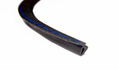 China selo contínuo de borracha Co-expulso do selo EPDM de EPDM com linha do Pre-corte à venda