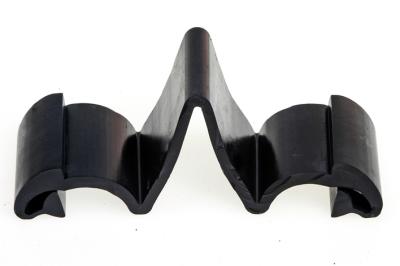 China EPDM-Material CR-Erweiterungsverbindungen Extrudierte Gummiversiegelung zu verkaufen