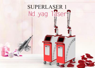 Cina La Q ha commutato la macchina del trattamento della bambola del nero di rimozione del tatuaggio del laser della macchina 1064nm 532nm del laser del ND Yag in vendita