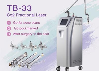 Cina la macchina frazionaria del laser di CO2 della metropolitana di 10600nm rf per acne sfregia/ringiovanimento della pelle in vendita