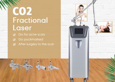 Cina Macchina frazionaria del laser di CO2 medica per rimozione del punto/ringiovanimento della pelle in vendita