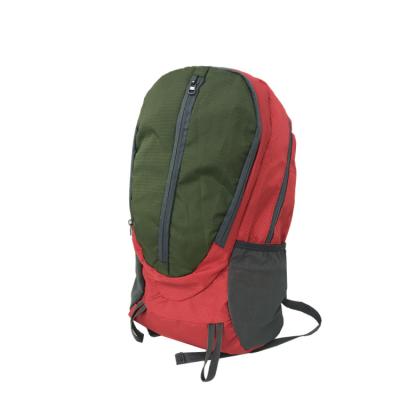 Cina Lo svago pieghevole di sport Backpacks il peso leggero con la tasca di nylon della chiusura lampo in vendita