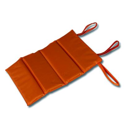 Cina Cuscino di Seat pieghevole del poliestere comodo impermeabile con la schiuma del PE dentro in vendita