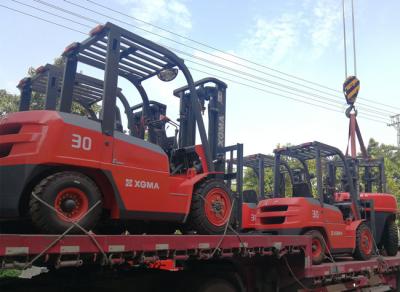 Cina Trasmissione idraulica del carrello elevatore a diesel potente del magazzino una capacità di 3 tonnellate in vendita