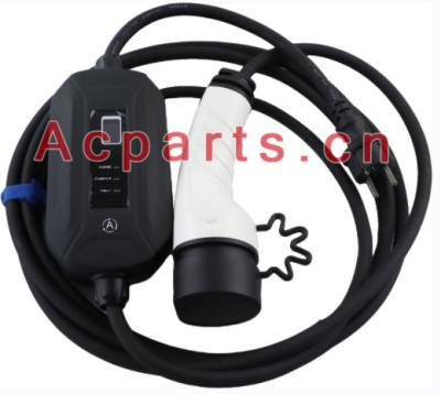Cina Type 2 16A 250V Portable EV Charger 3.5KW Type A+DC6mA Fixed Current Portable Charging Stations Mobile AC EV Car Charger in vendita