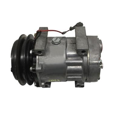 Cina China manufacturer oem 4714 12V 7H15 auto air conditioning compressor china for car Isuzu FTR in vendita