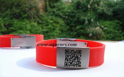 China www.google.com custom color custom size silicone bracelet with metal for sale