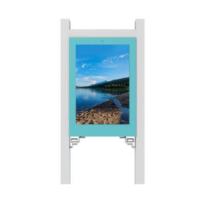 Cina Vario contrassegno digitale del paesaggio LCD all'aperto dell'esposizione di pollice, attrezzatura su due lati di pubblicità del touch screen in vendita