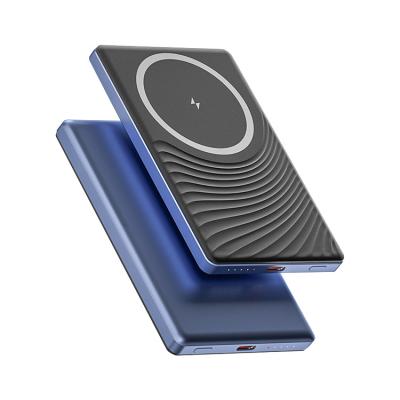 Cina Wired Wireless 2 in 1 Fast Charging Magnetic Power Bank 5000mAh 15W Wireless + 20W Wired Fast Charge Switch Mini Power Bank in vendita