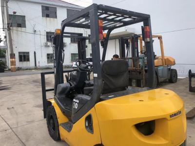 Κίνα Δεύτερο χέρι Komatsu Original Japan 3 τόνων Χρησιμοποιημένο πετρελαιοκίνητο φορτηγό FD30 FD80 FD50 προς πώληση