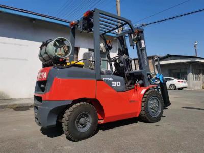 Κίνα 4000 kg Βάρος 2 2,5 3,0 3,5 τόνων φορτηγό ανεφοδιασμού με ΥΦΑ/βενζίνη για βιομηχανική ανύψωση προς πώληση