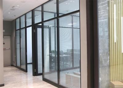 Cina La struttura di alluminio del divisorio ha temperato l'alto muro divisorio dell'ufficio di vetro in vendita