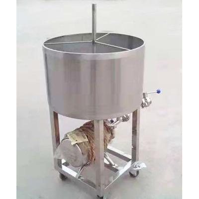Cina Semplificare la manutenzione dei birrifici con la macchina per la pulizia di botti da birra 600*600*1400 in vendita