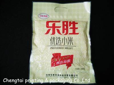 Cina Sacchetti di plastica d'imballaggio del commestibile del riso amichevole di Eco con il foro di caduta in vendita