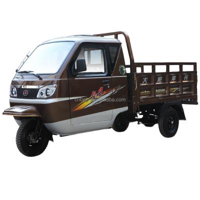 Китай Трицикл закрытого типа 200cc/250cc/300cc с сертификацией CCC и двигателем с водяным охлаждением продается