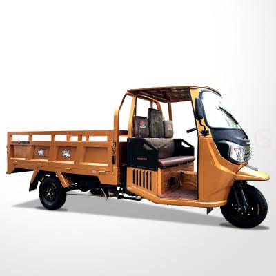 Cina Triciclo da carico per adulti con CE Motorizzato 201 250cc Chiuso 2000mm*1300mm 4,50-12 1200kg 800W CN CHO in vendita