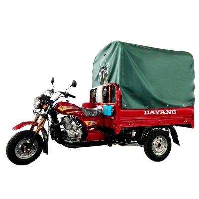 Cina Angola Mercato triciclo cargo con motore da 150cc/200cc/250cc e 1.8*1.3 Cargo Box Size in vendita