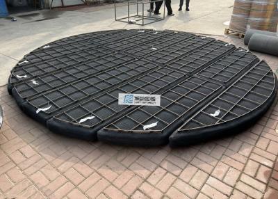 中国 Dustproof Pad Wire Mesh Demister 95% Filter Rating For Industrial Applications 販売のため