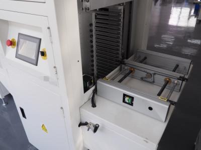 Cina serie dell'attrezzatura di movimentazione ZCLC-3XL del PWB dell'alimentazione elettrica 220V che raffredda l'amplificatore Stocker di Smd in vendita