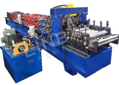 Cina 12 misura il rotolo con un contatore della struttura d'acciaio di 2mm che forma il taglio della macchina pre in vendita