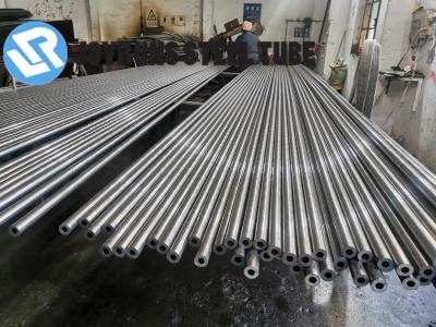 Chine Tube sans couture d'acier au carbone d'automobiles, tuyau sans couture DIN2391 ST37.4 de précision d'étirage à froid à vendre