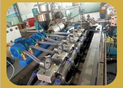 China máquina de la fabricación de cables del alambre del extrusor de la envoltura del PVC 40m/Min en venta