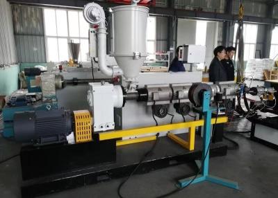 China calefacción eléctrica 33L/D de la máquina acanalada del tubo de la pared del doble 180kg/H en venta